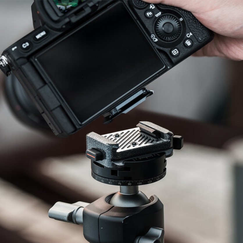 PGYTECH Arca-Type Quick Release Clamp and Plate