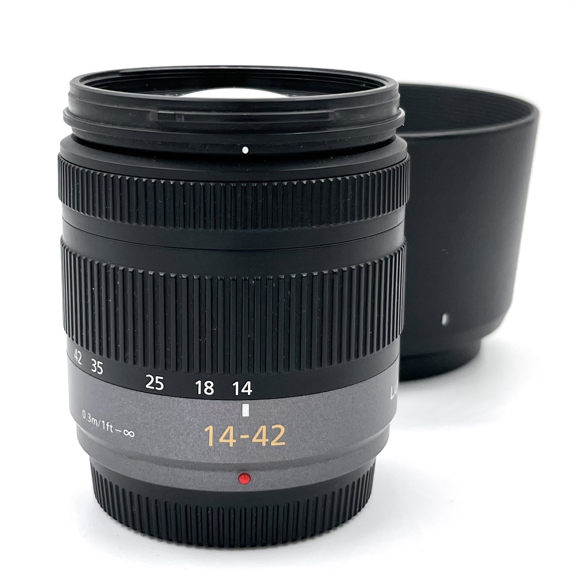 Panasonic Lumix 14-42mm F/3.5-5.6 Mega OIS Lens